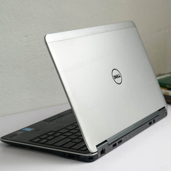 Dell Latitude E7240 - Laptop doanh nhân mỏng nhẹ cho người năng động